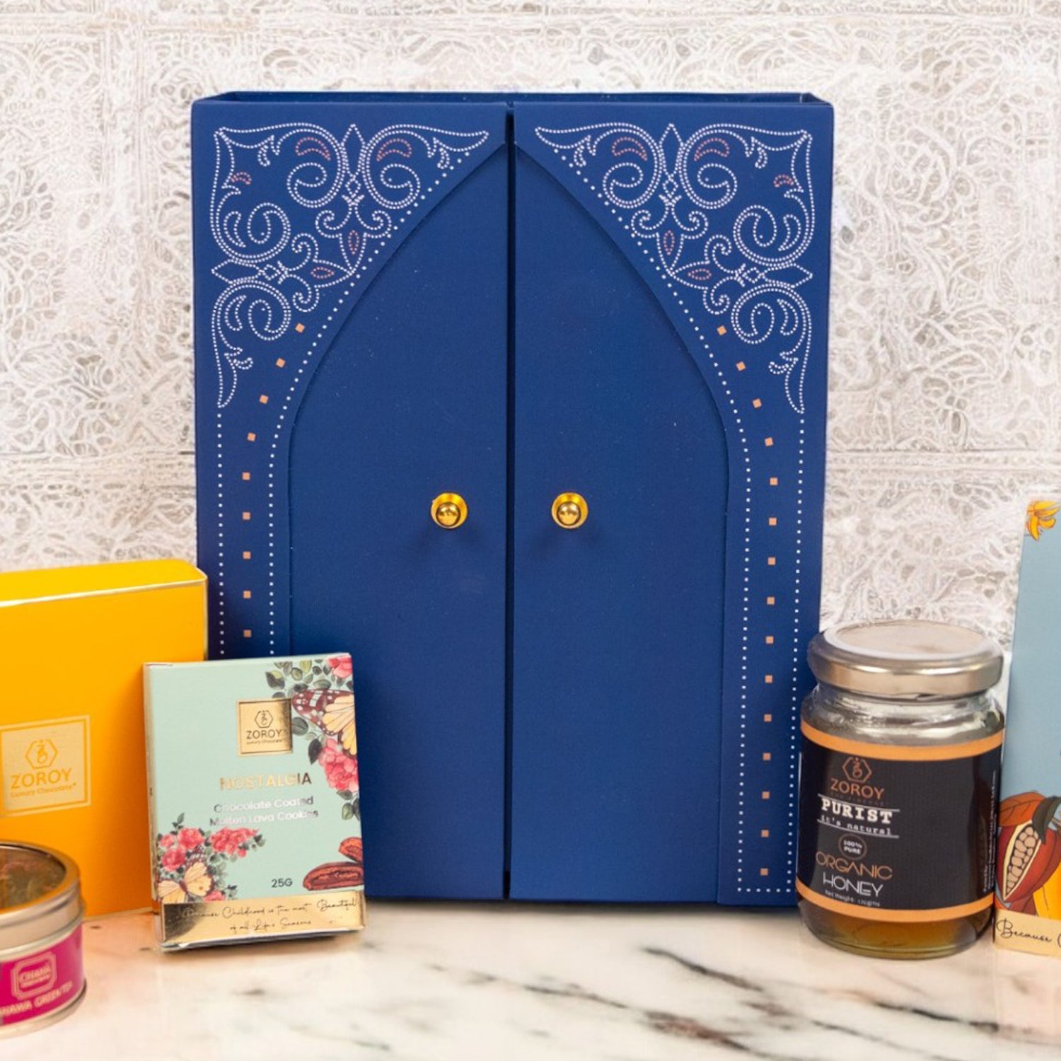ZOROY Luxury Chocolate Mosque Eid Gift Hamper | Choco Dates, Himalayan