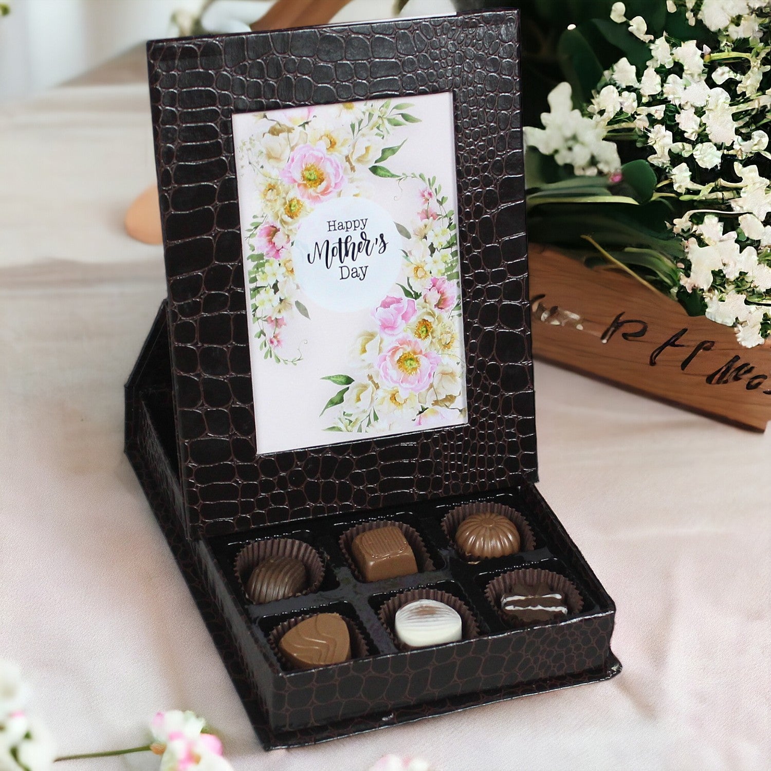 ZOROY Photo frame box of 12 assorted chocolates | Photo frame box| Kee